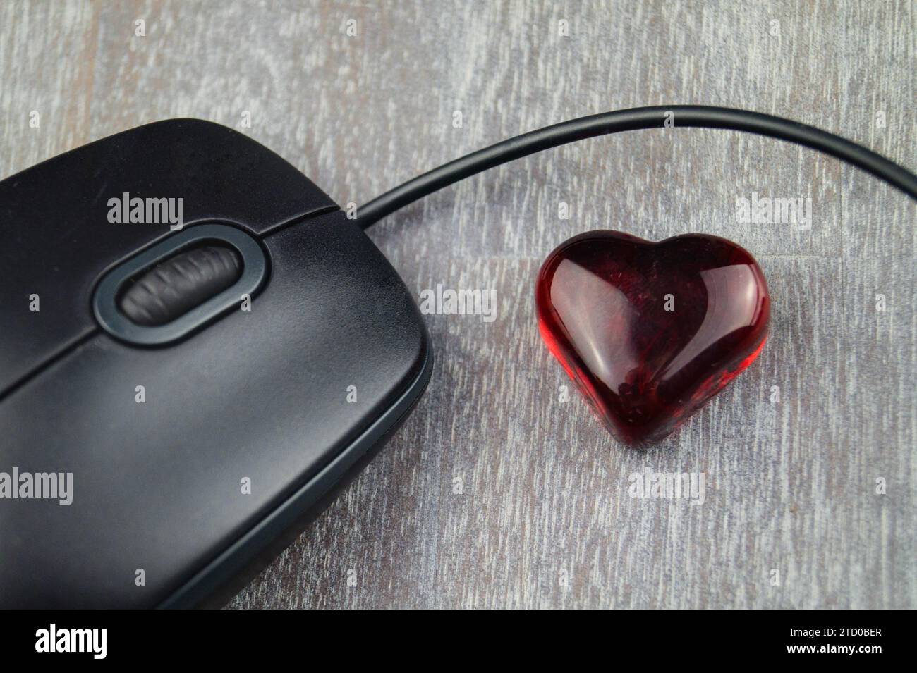 Heart computer mouse hi-res stock photography and images - Alamy
