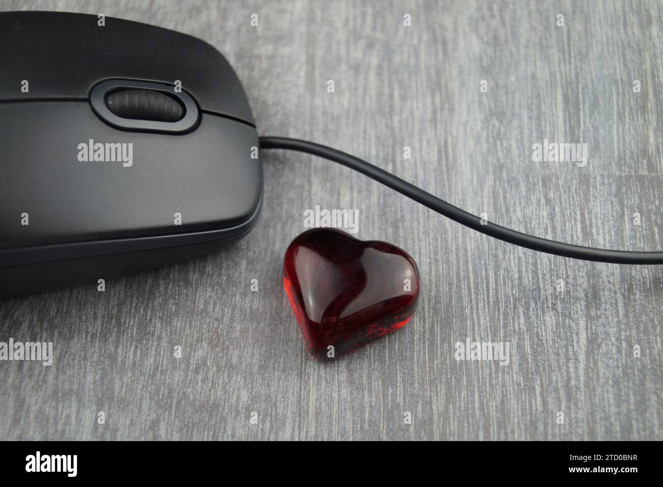Heart computer mouse hi-res stock photography and images - Alamy