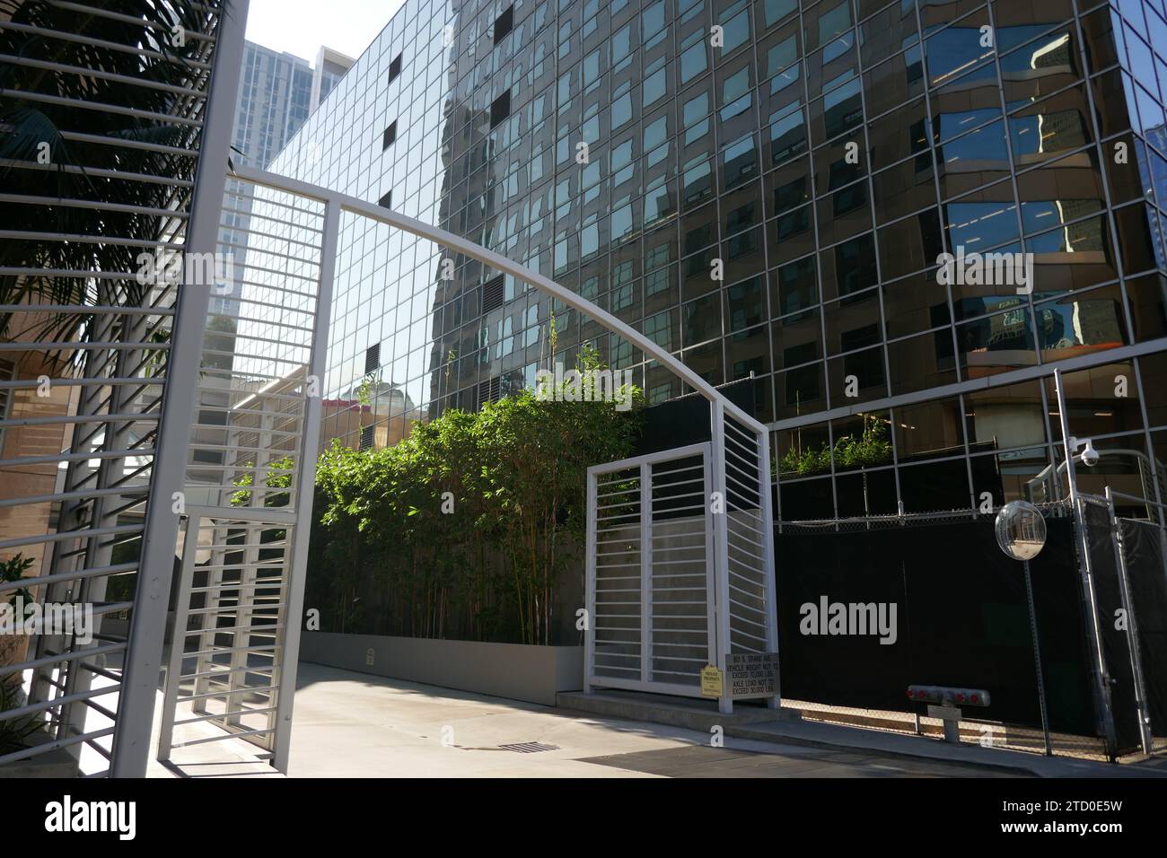 Los Angeles, California, USA 13th December 2023 Model Nichole Coats ...