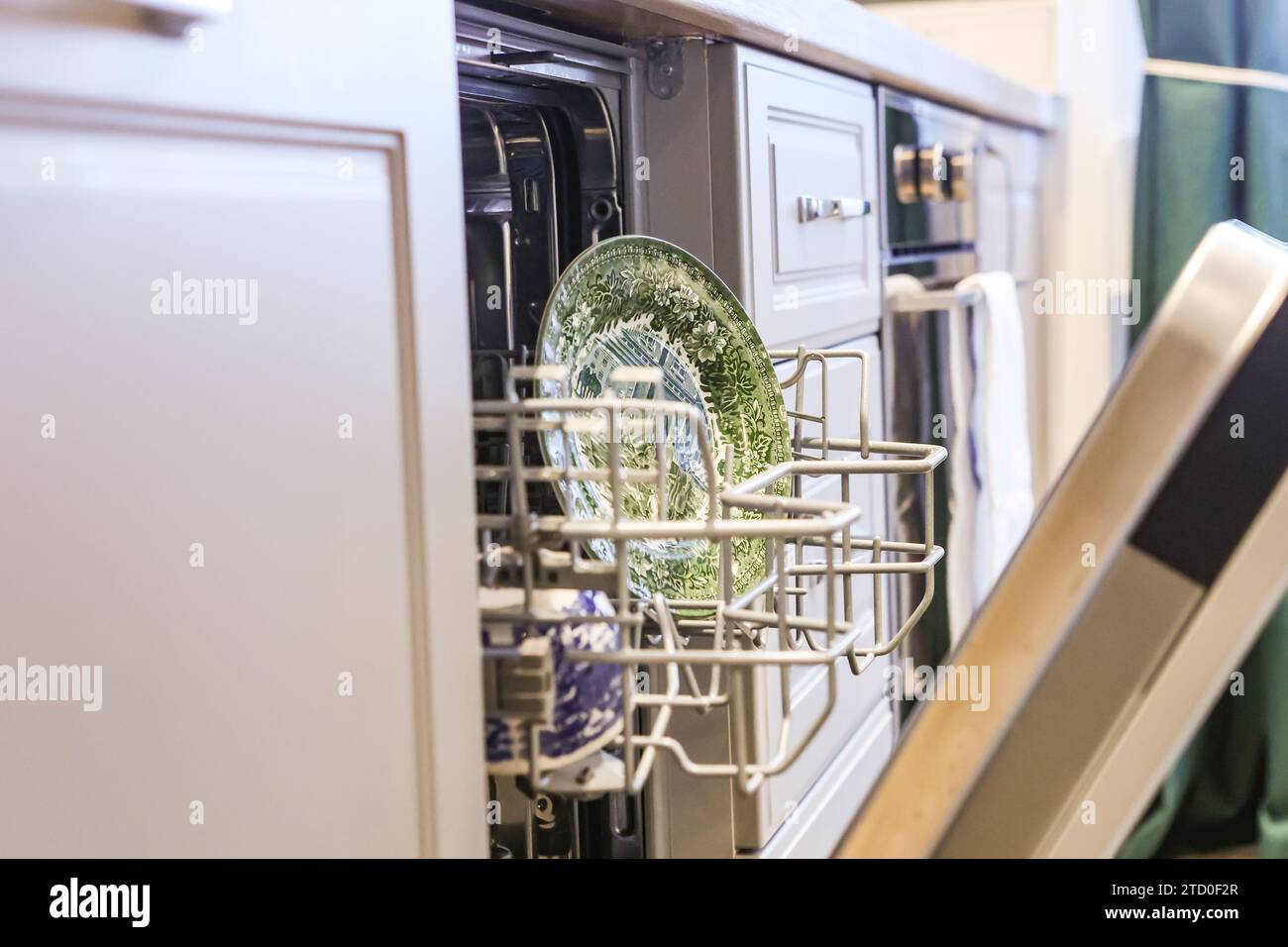 Image sparkling water machine hi-res stock photography and images - Alamy