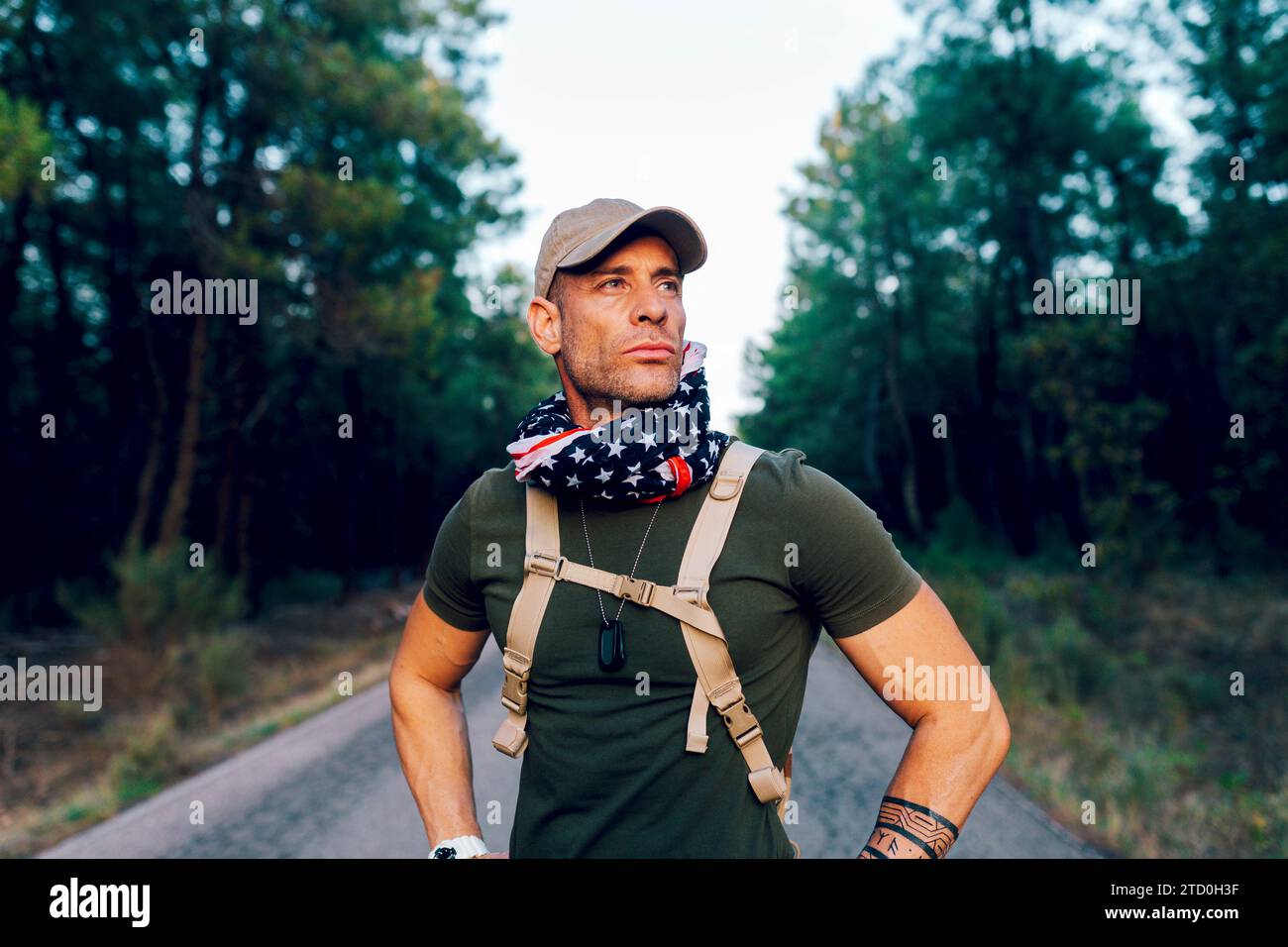 American flag wrapped around soldier hi-res stock photography and ...