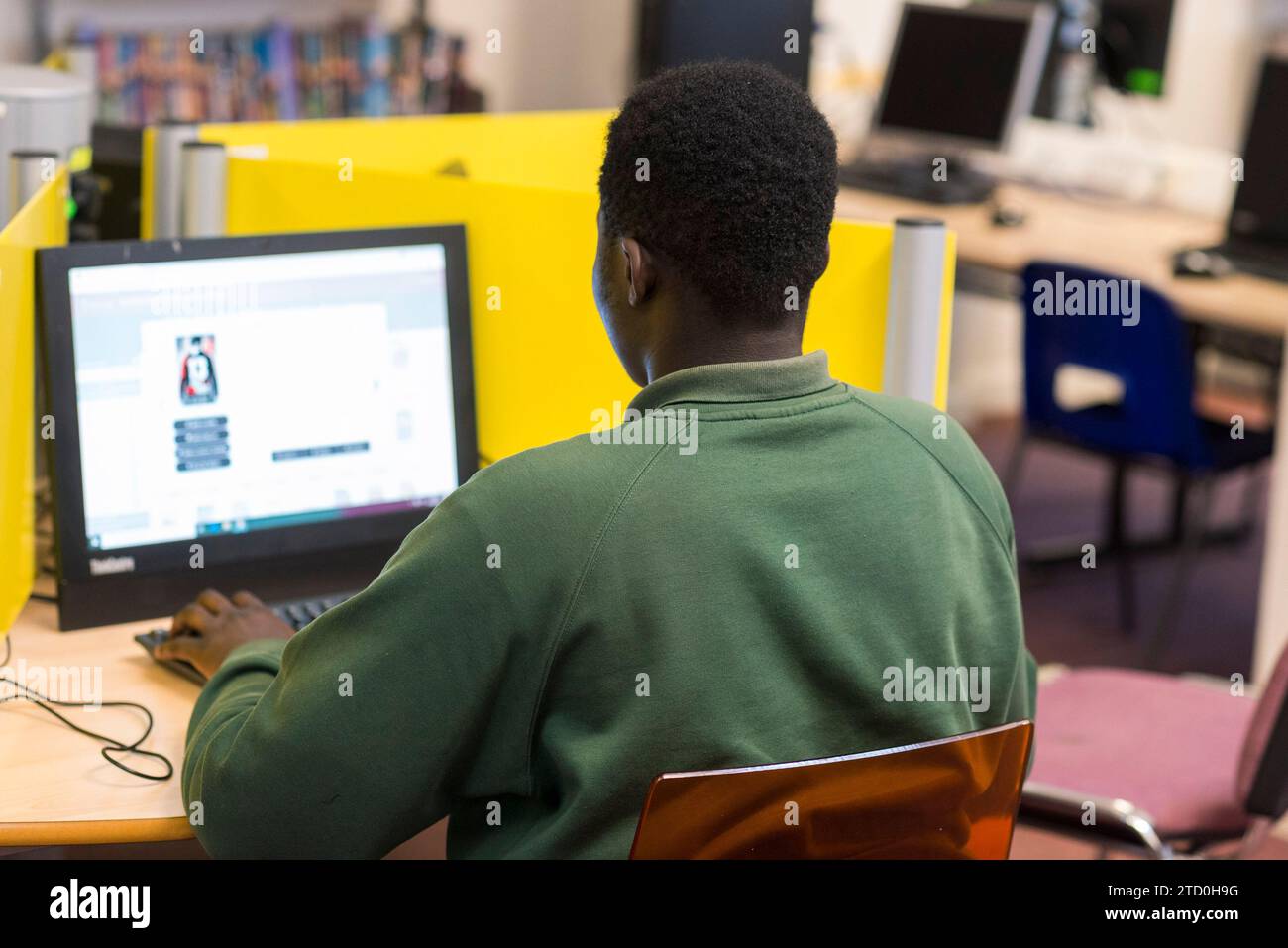 School uniform library books hi-res stock photography and images - Alamy
