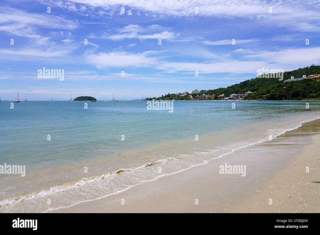 Daniela beach florianopolis hi-res stock photography and images - Alamy