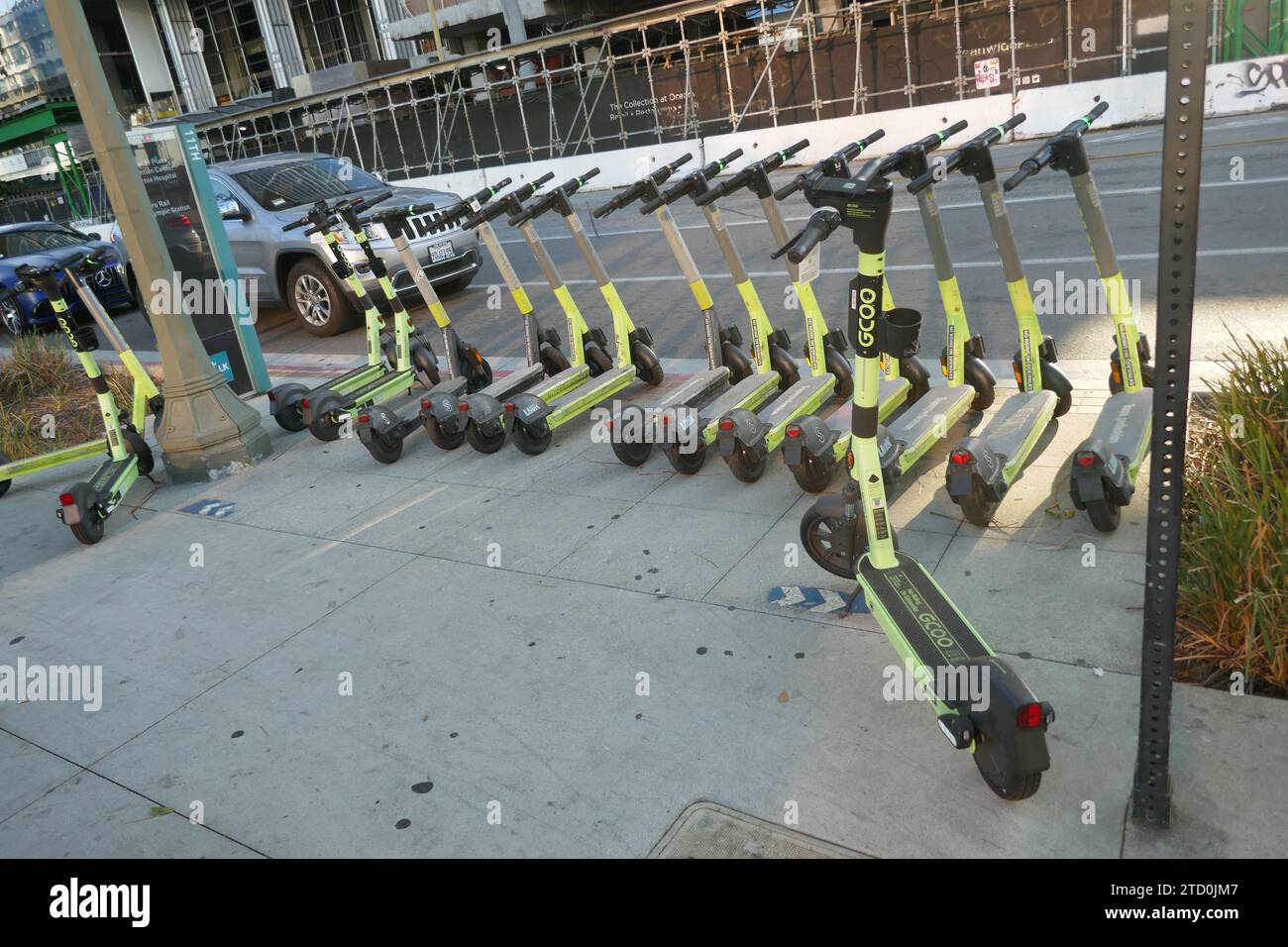 Los Angeles, California, USA 13th December 2023 Scooters on sidewalk in ...