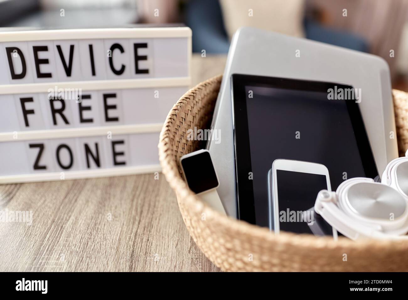 gadgets and device free zone words on light box Stock Photo - Alamy