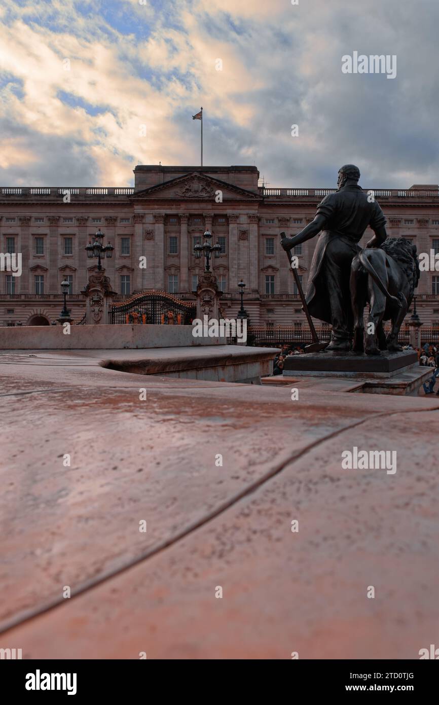 Winter sun in London Stock Photo - Alamy
