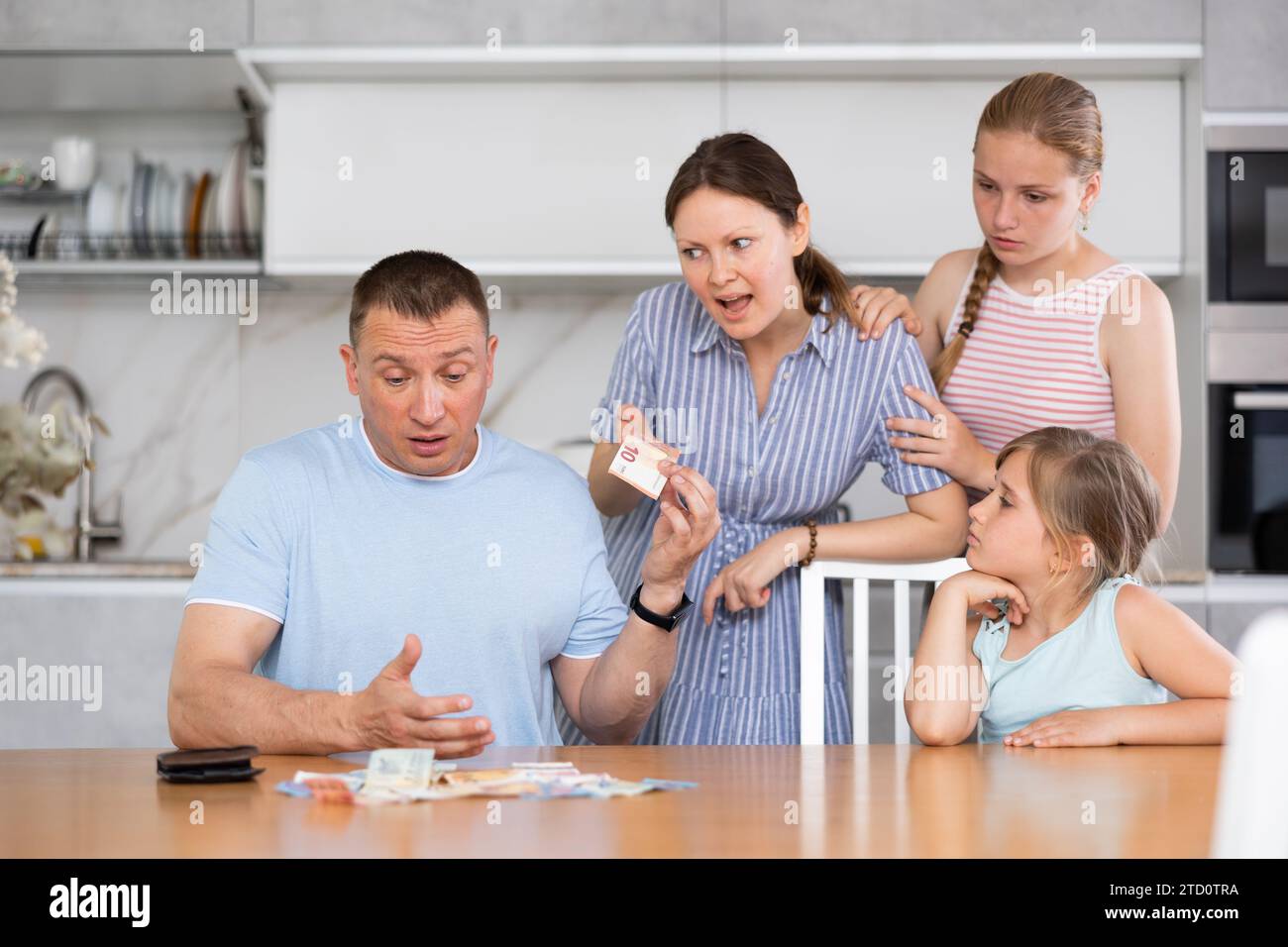 Teenage daughters and mother upset hi-res stock photography and images ...