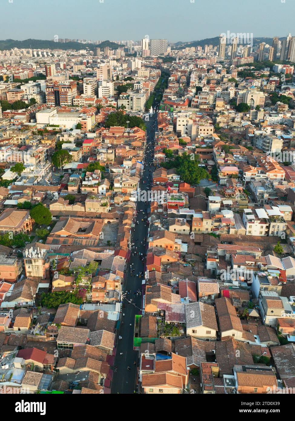 (231215) -- FUZHOU, Dec. 15, 2023 (Xinhua) -- This aerial photo taken ...