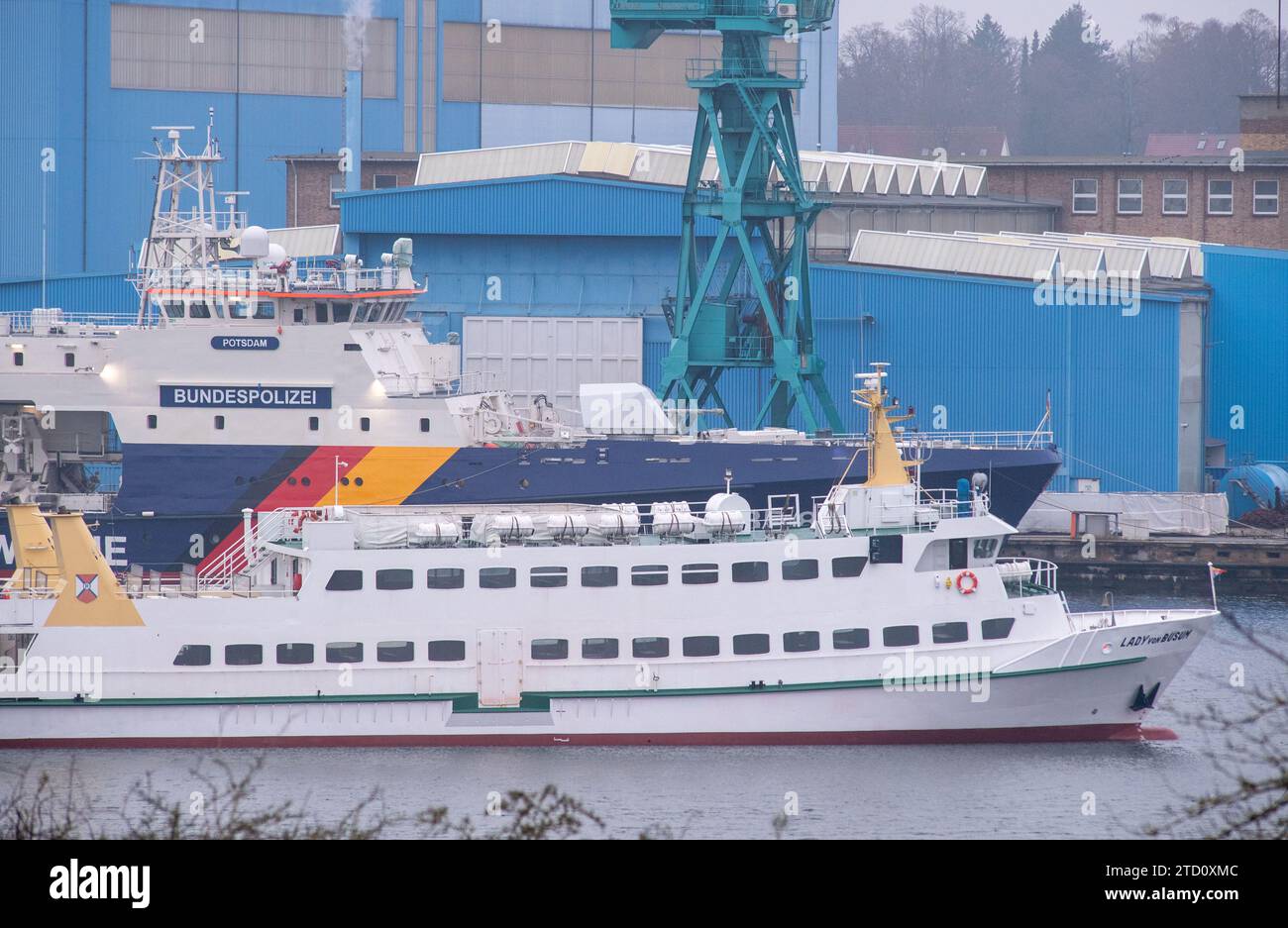 15 December 2023, Mecklenburg-Western Pomerania, Wolgast: An excursion ...