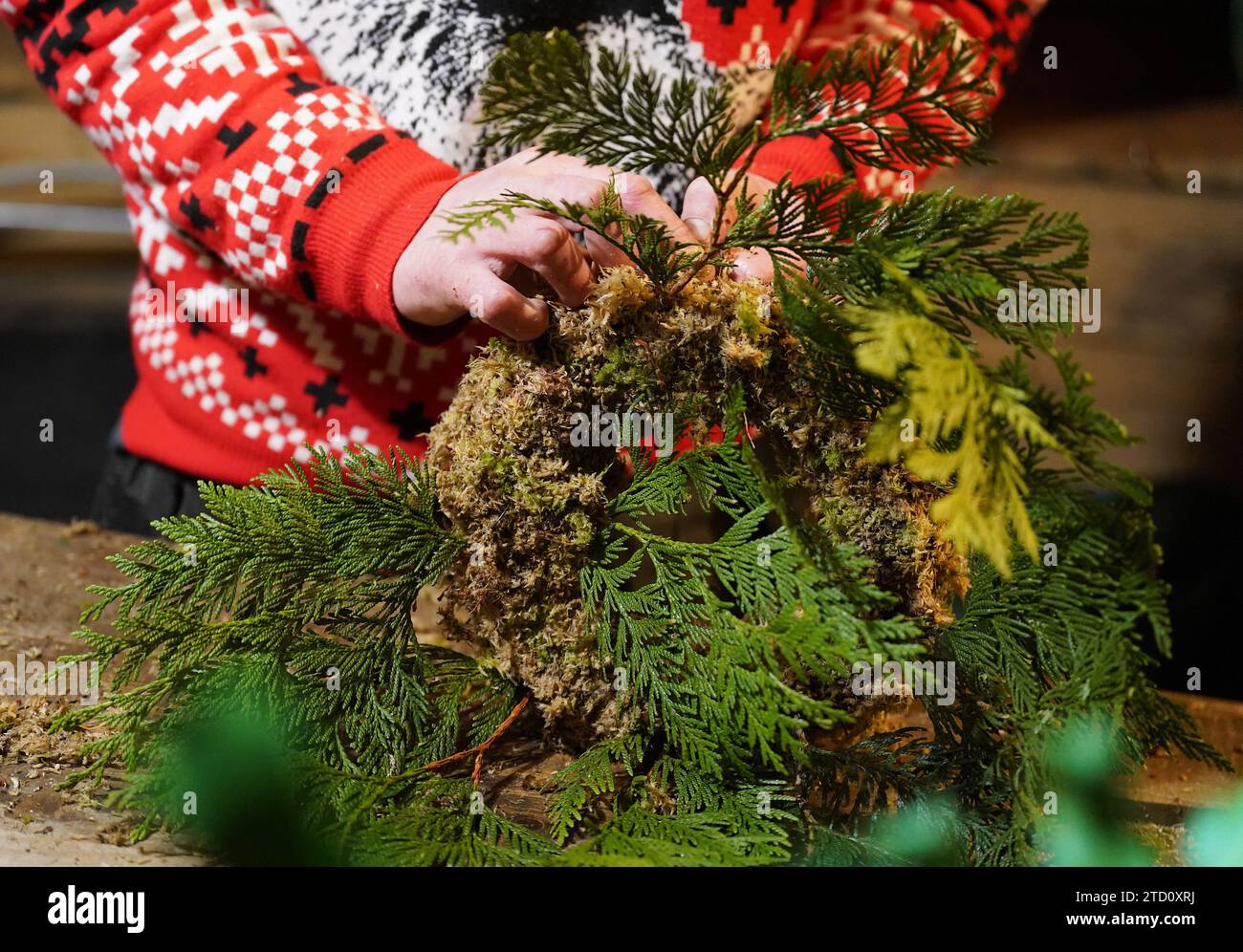 Stephen Roxburgh make Christmas wreaths at the Blair Drummond Smiddy ...