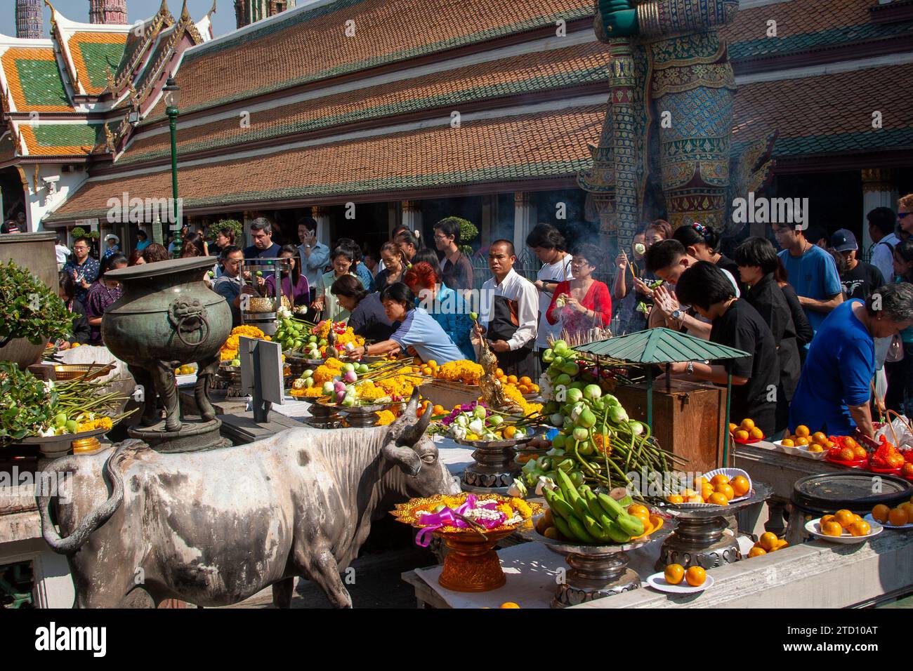 Food offering template hi-res stock photography and images - Alamy