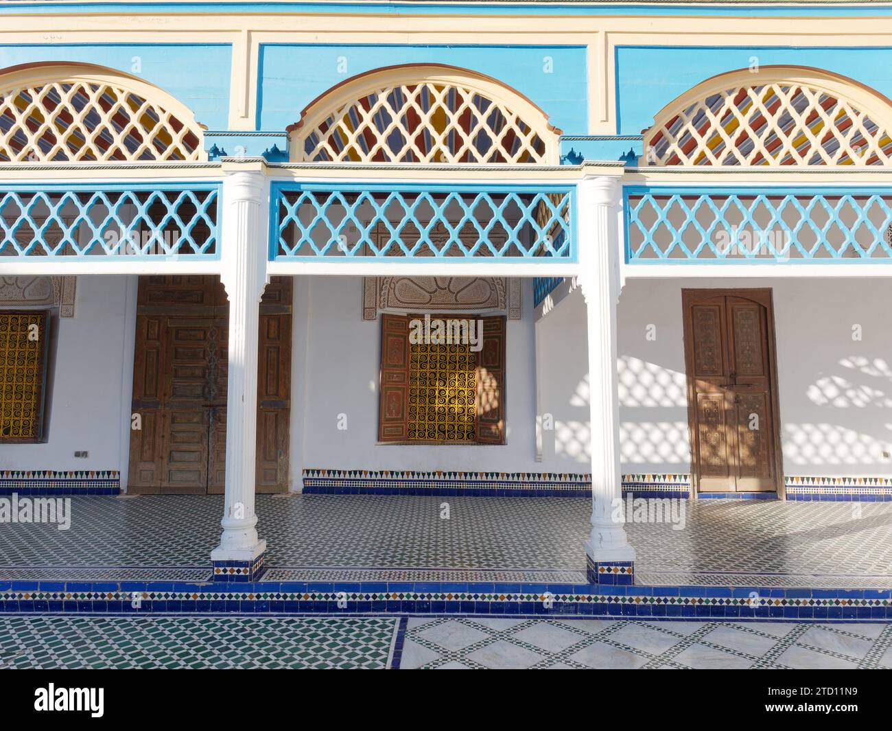 Veranda hi-res stock photography and images - Alamy