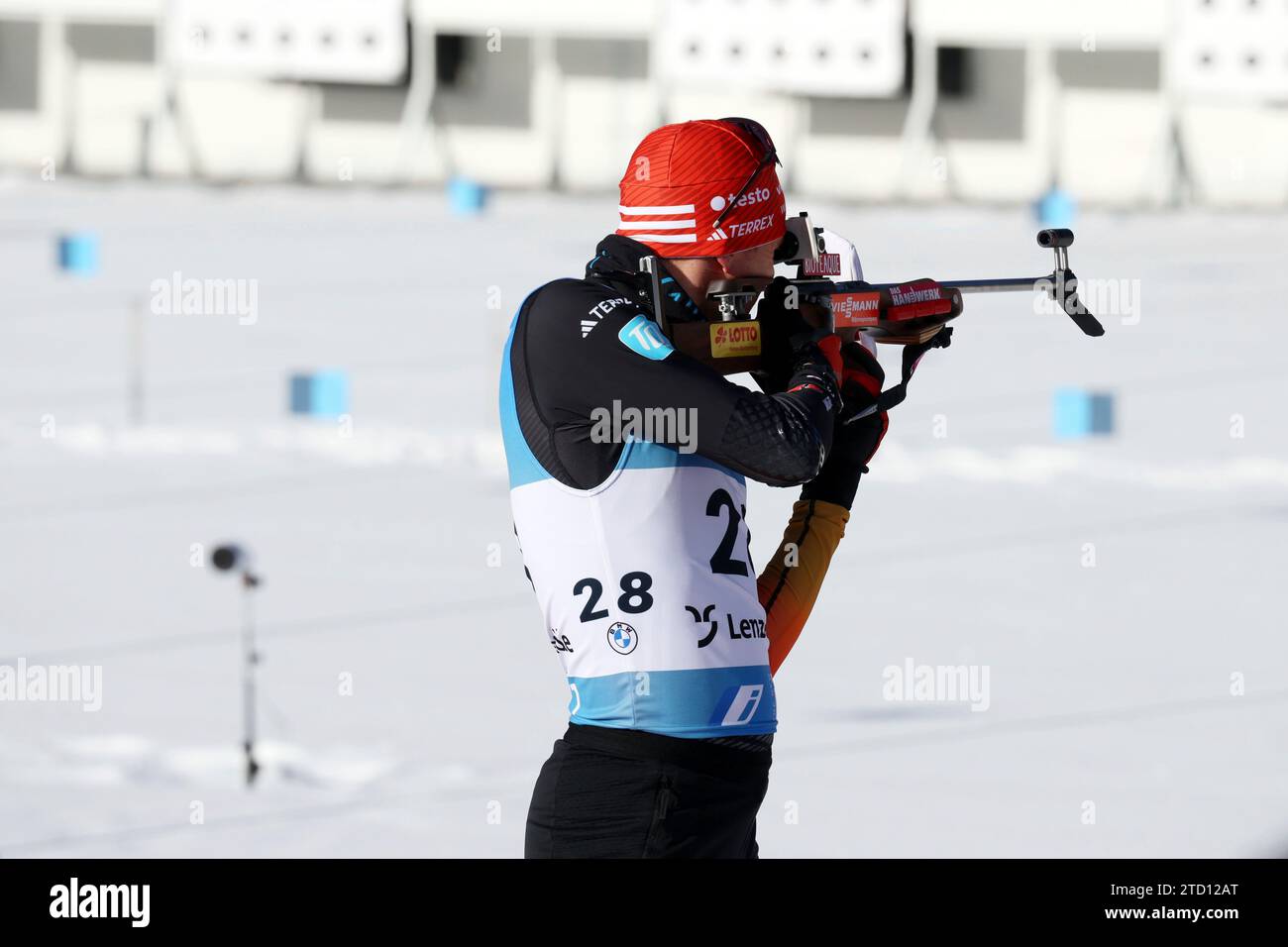 Lenzerheide, Schweiz 15. Dezember 2023: IBU Biathlon Weltcup ... Lenzerheide, Schweiz 15. Dezember 2023: IBU Biathlon Weltcup ...