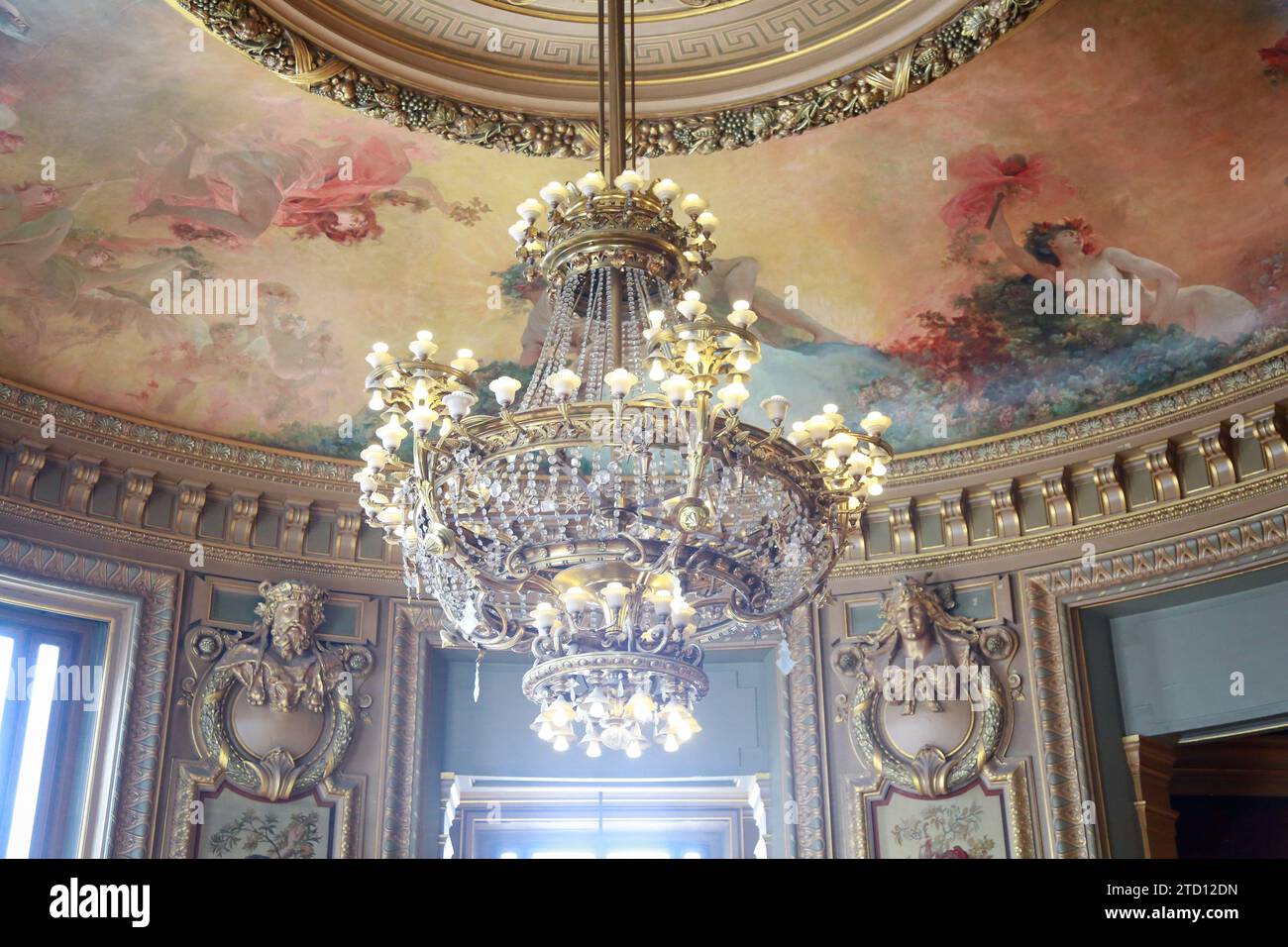Pavillon de lopera garnier hi-res stock photography and images - Alamy
