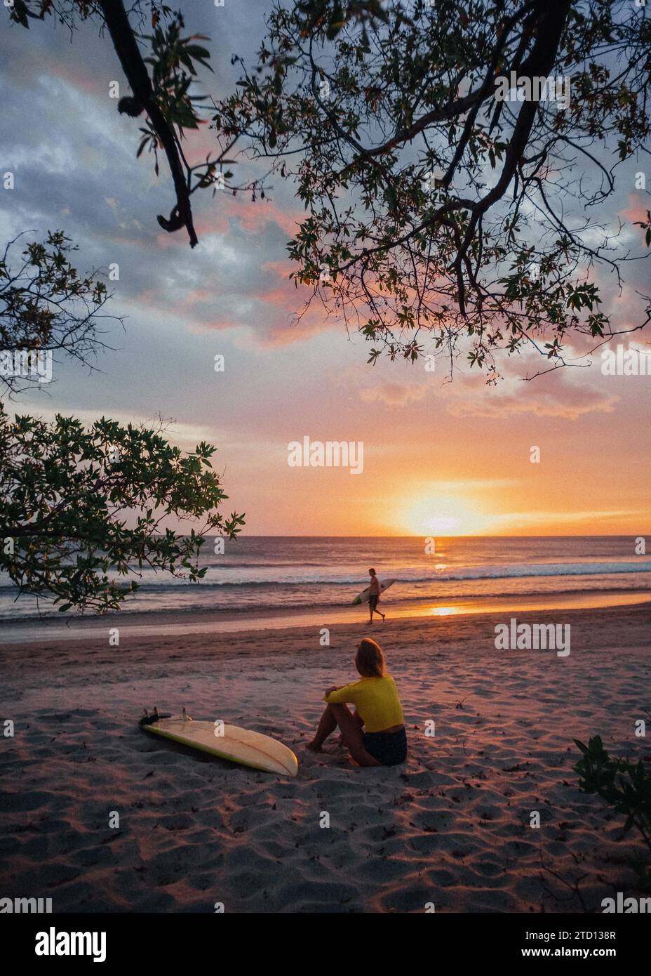 Coastal sunset vibes hi-res stock photography and images - Alamy