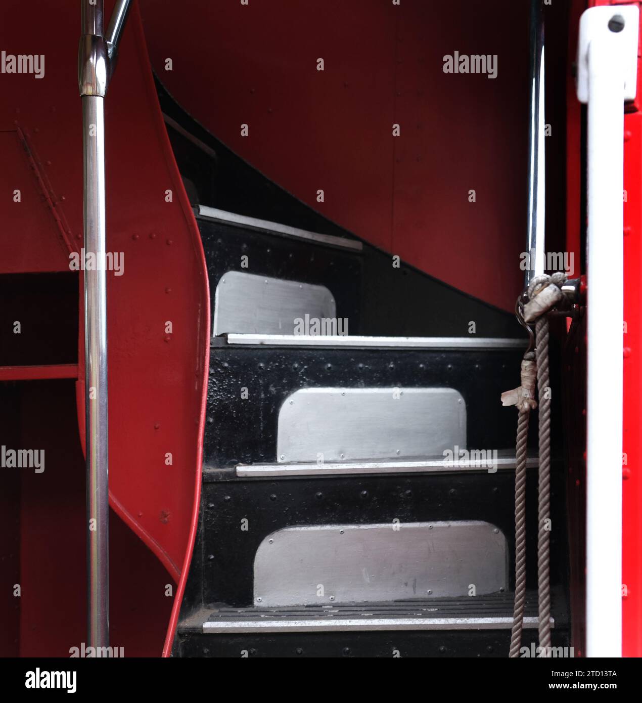 Bus steps hi-res stock photography and images - Alamy