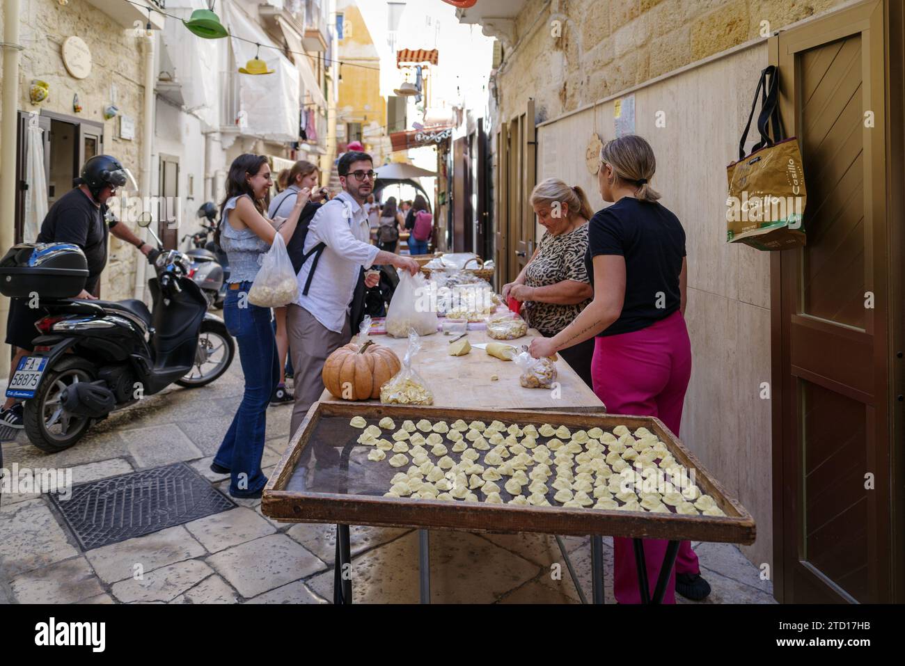Street view in Bari old town, capital city of Apulia region, Southern ...