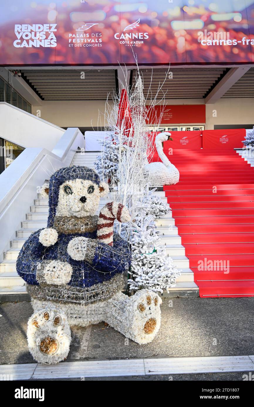 Cannes, France. 15th Dec 2023. Cannes French Riviera, Christmas ...