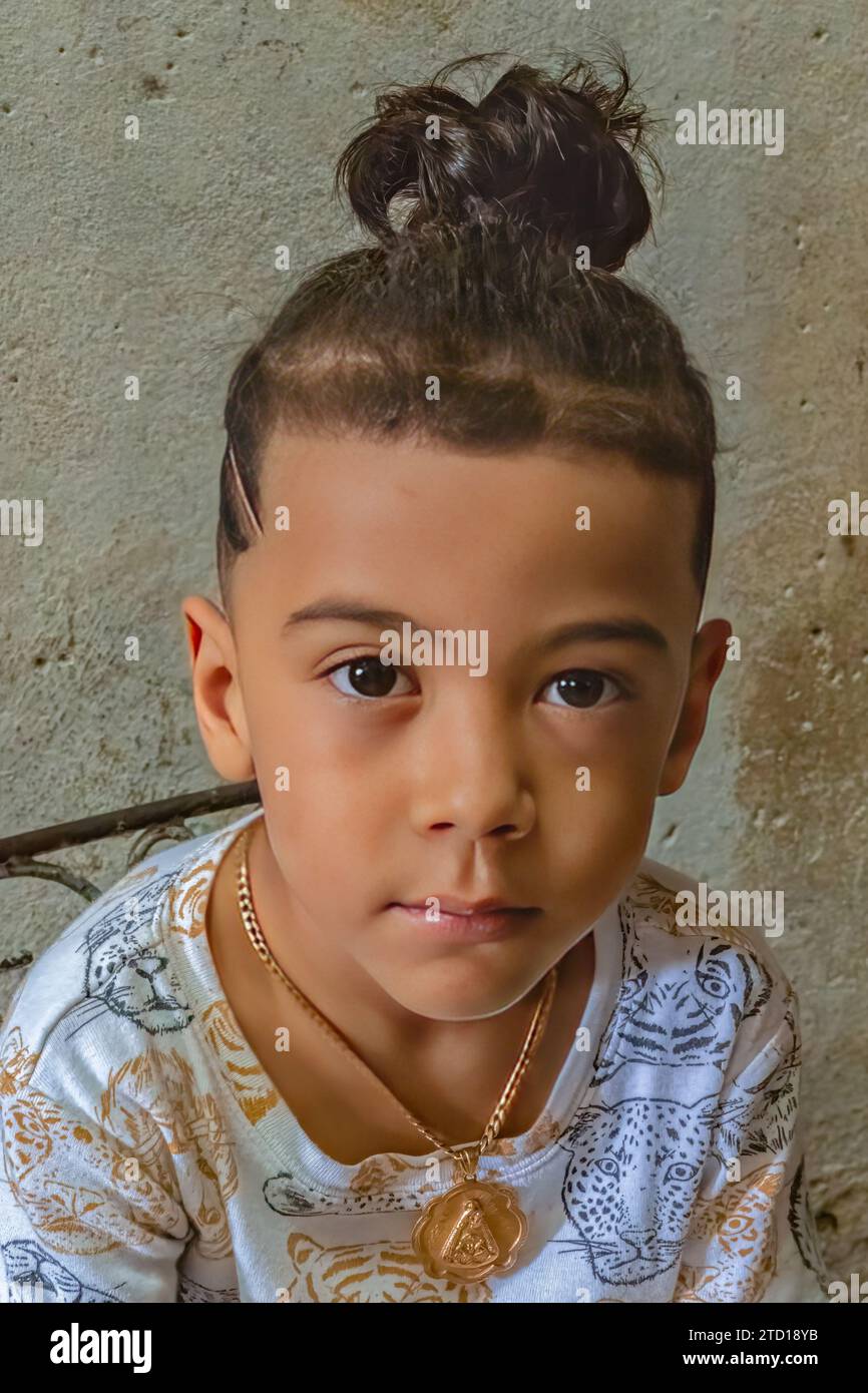African american hispanic boy girl hi-res stock photography and images ...