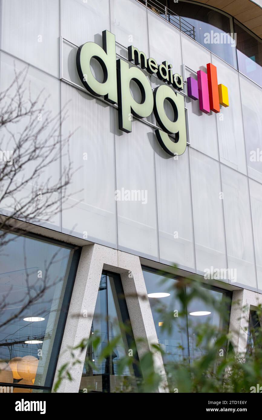 Overnemen hi-res stock photography and images - Alamy