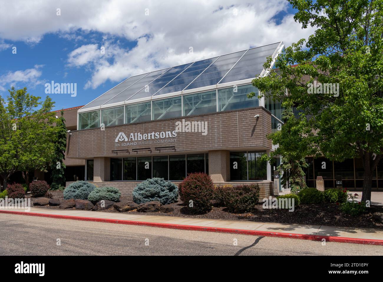Albertsons headquarters in Boise, ID, United States, USA Stock Photo ...
