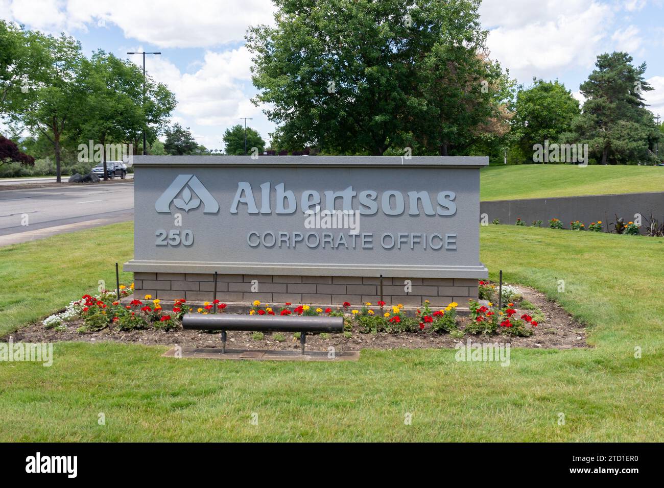 Albertsons logo hi-res stock photography and images - Alamy