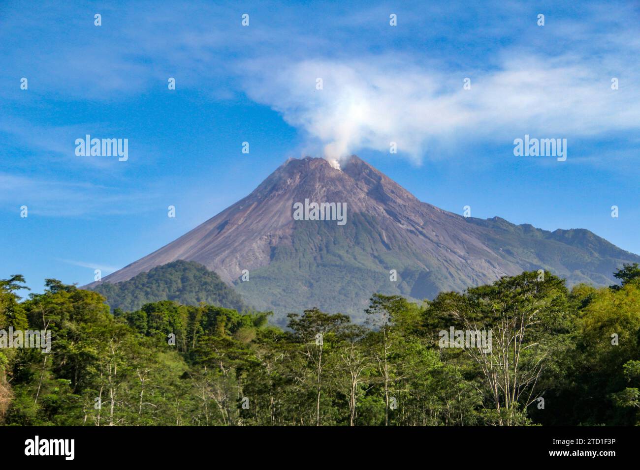 December 15, 2023, SLEMAN, YOGYAKARTA, INDONESIA: Mount Merapi looks ...