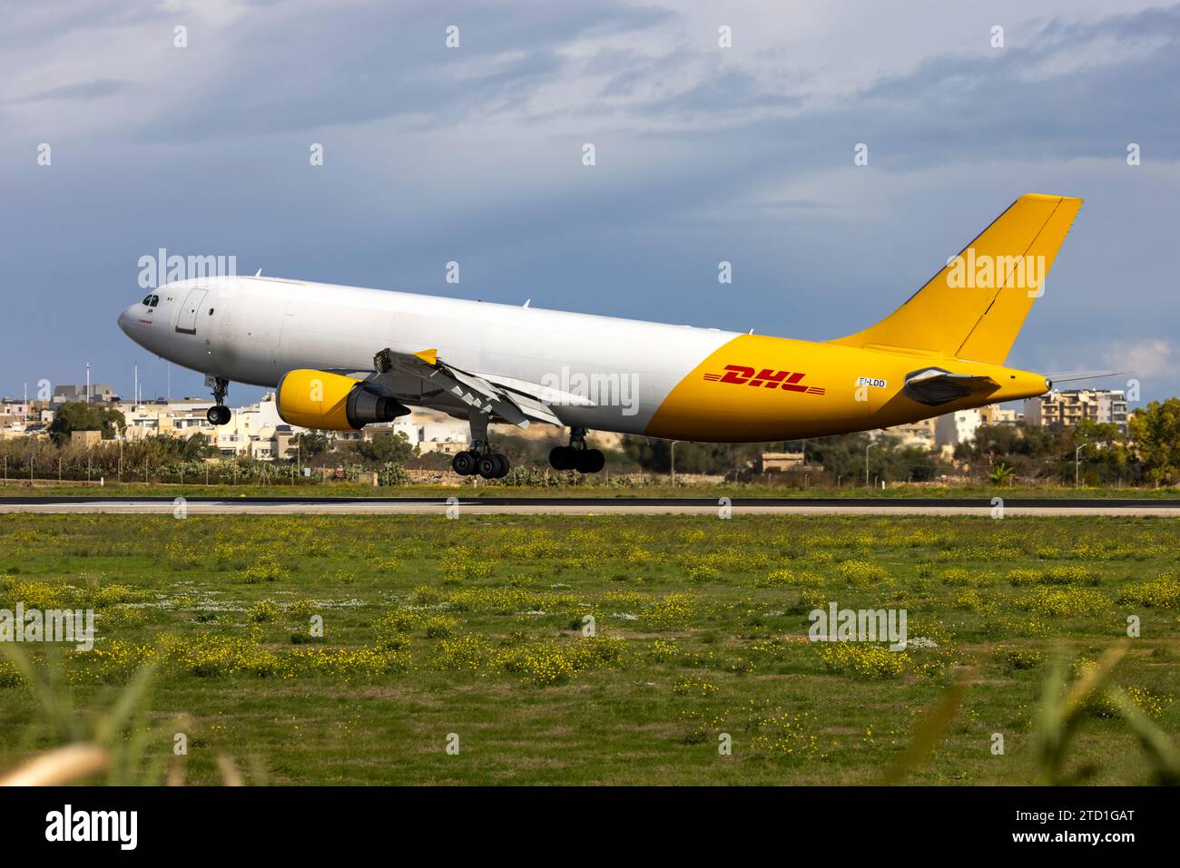 DHL (ASL Airlines) Airbus A300F4-605R (Reg: EI-LDD) returning again ...