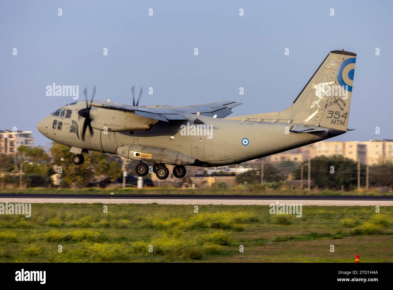 Greek (Hellenic) Air Force Alenia C-27J Spartan (REG: 4117) arriving in ...