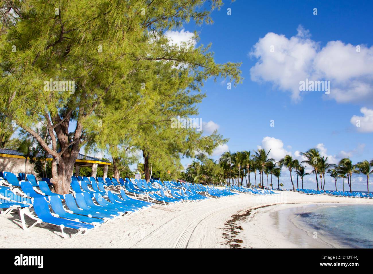 The morning view of still empty tourist beach on Little Stirrup Cay ...
