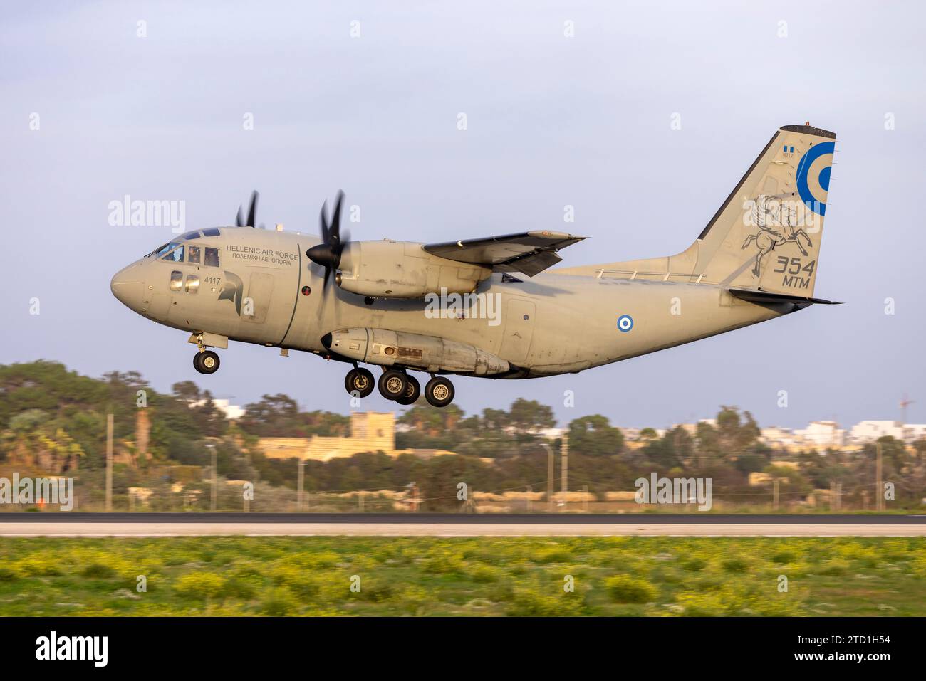 Greek (Hellenic) Air Force Alenia C-27J Spartan (REG: 4117) arriving in ...