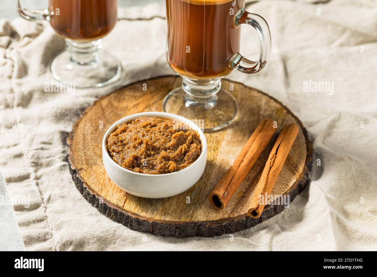Batter in brown sugar hi-res stock photography and images - Alamy