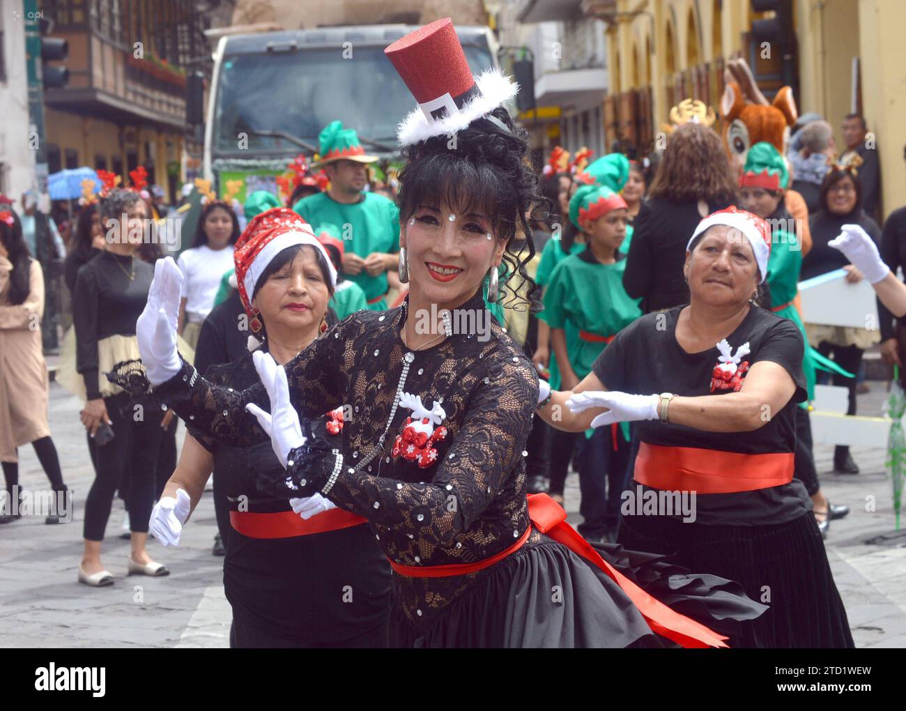 El pase de honor hi-res stock photography and images - Alamy