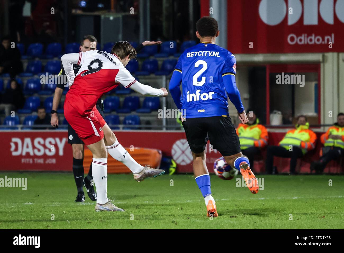 UTRECHT, 15-12-2023 ,Zoudenbalch, Keuken Kampioen Divisie, Dutch ...