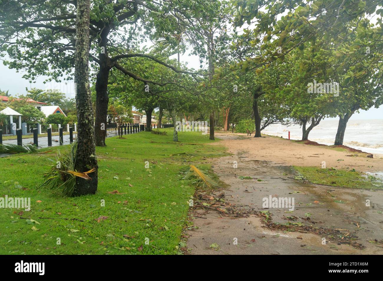 Erosion after the Tropical Cyclone Jasper in the northern beaches ...