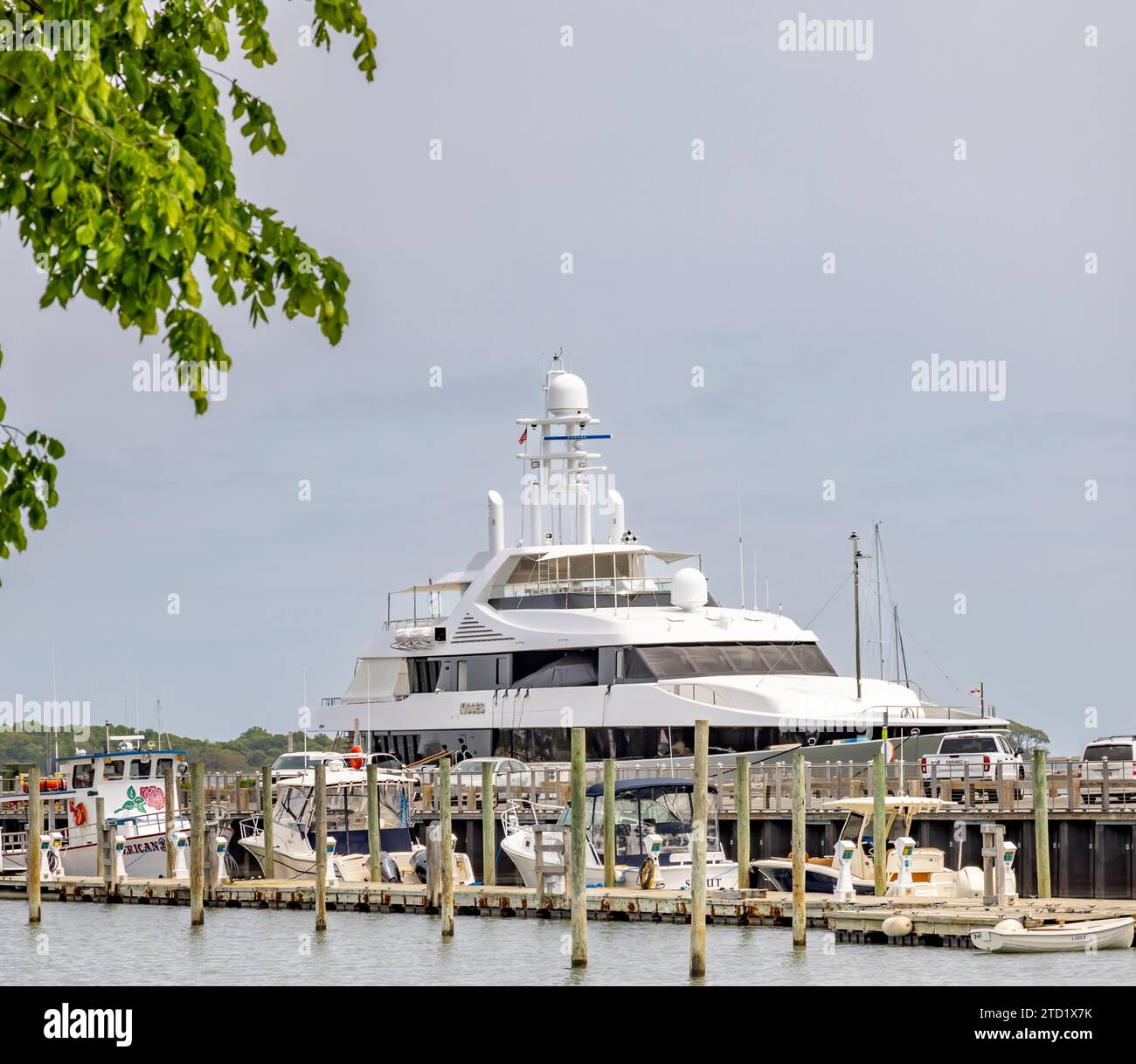 Portion of long wharf hi-res stock photography and images - Alamy