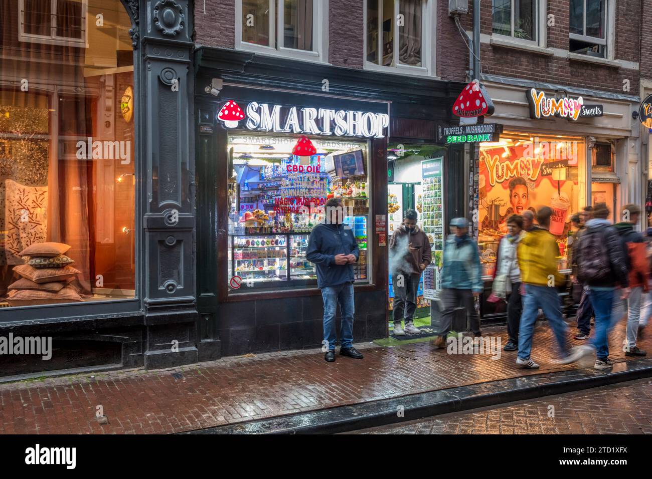 Smartshops of amsterdam hi-res stock photography and images - Alamy