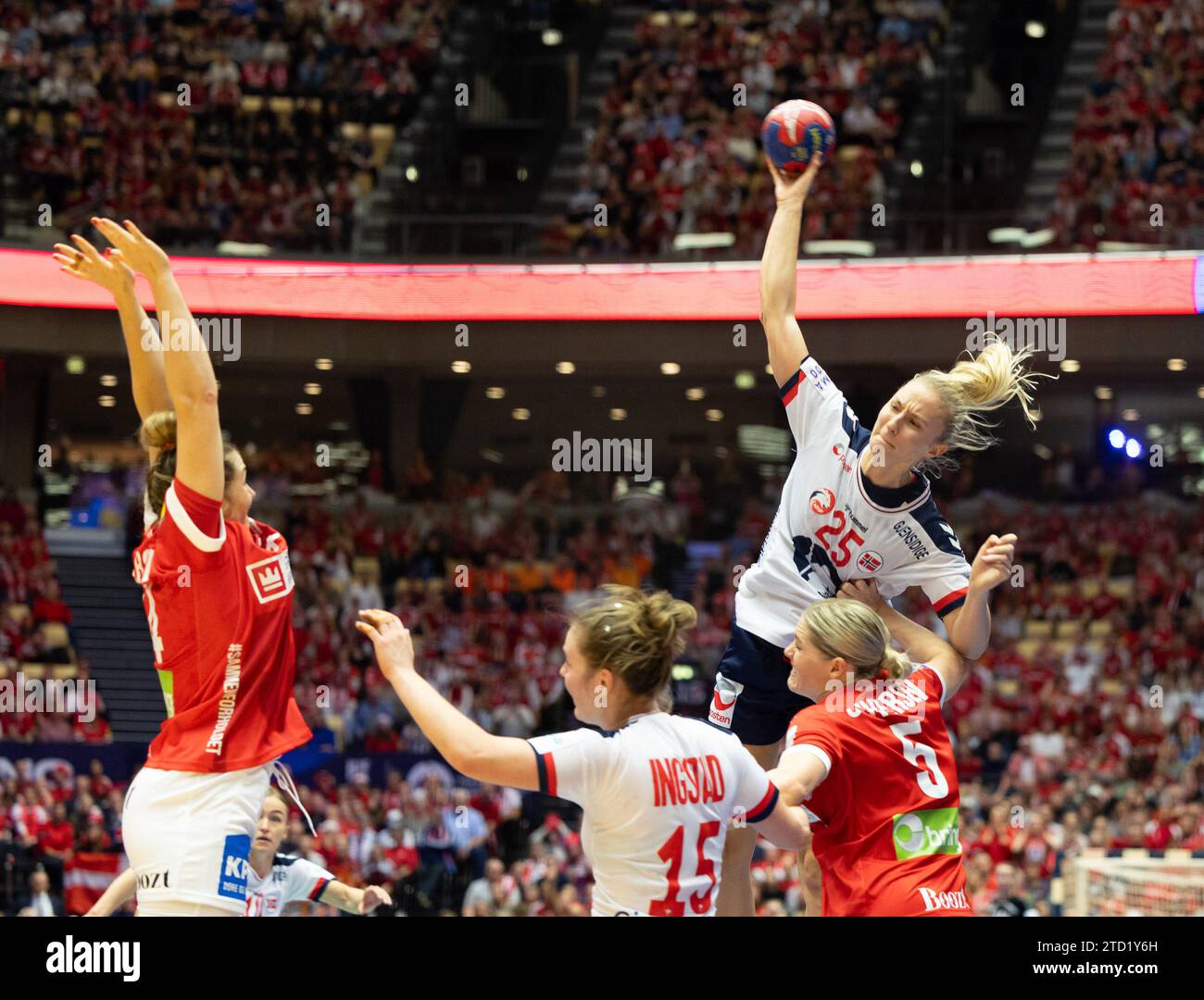 Herning, Denmark, December 15th 2023: Henny Ella Reistad (25 Norway ...