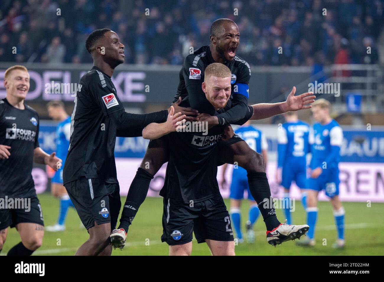 15 December 2023, North Rhine-Westphalia, Paderborn: Soccer: Bundesliga ...