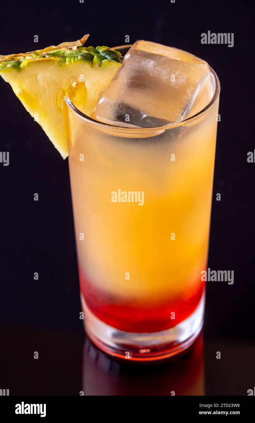 Rum punch hi-res stock photography and images - Alamy