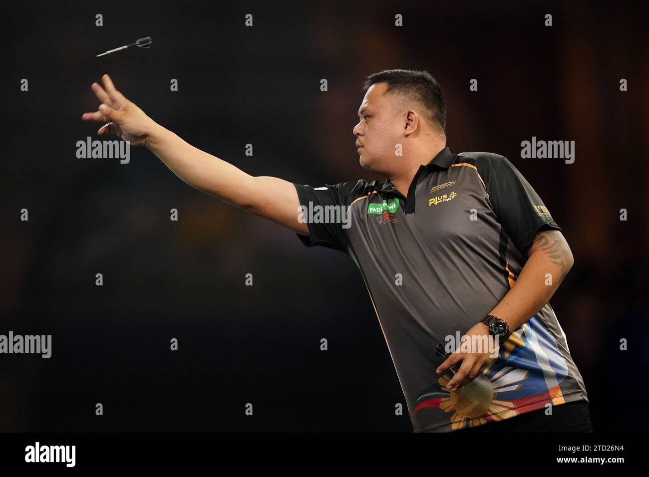 Paolo Nebrida in action against Simon Whitlock (not pictured) on day ...