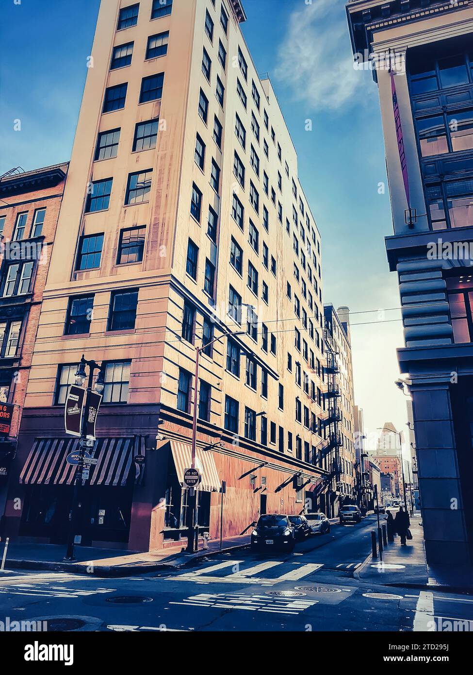 Street scene at San Francisco skyline in downtown Stock Photo - Alamy