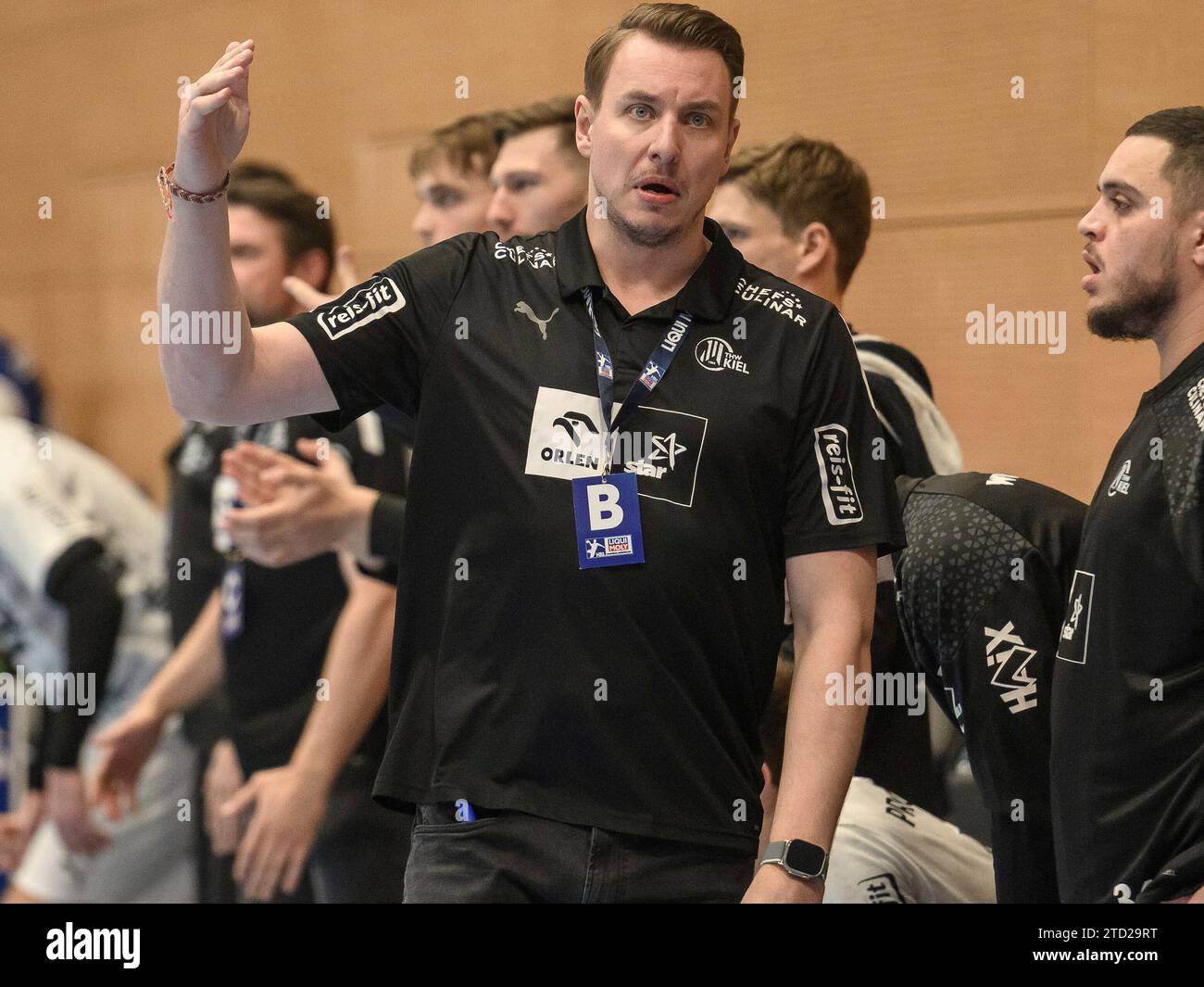 Filip Jicha (Trainer THW Kiel) GER, ThSV Eisenach gegen THW Kiel ...