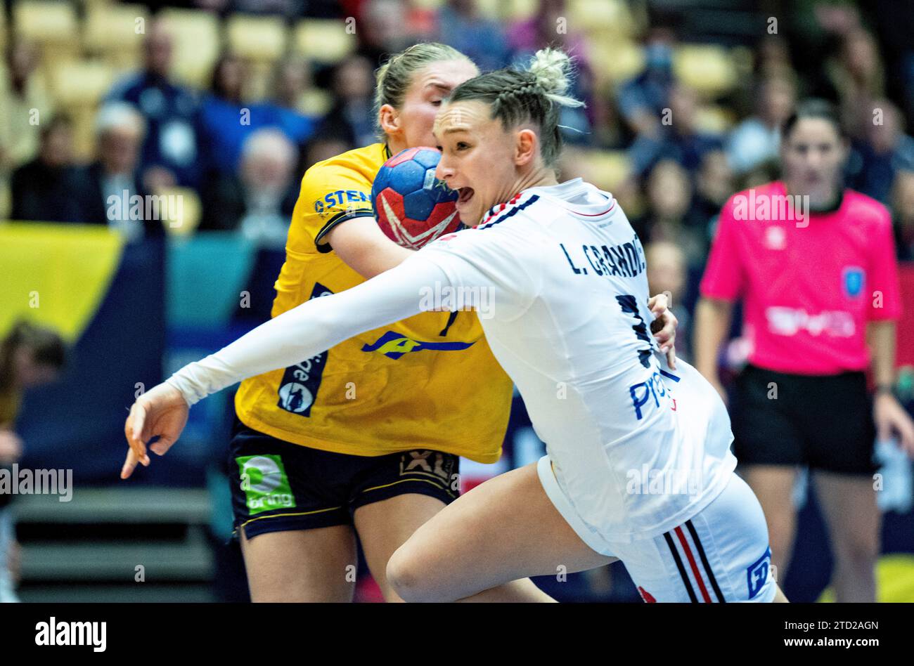 Lena Grandveau from France in action during the IHF World Womens ...