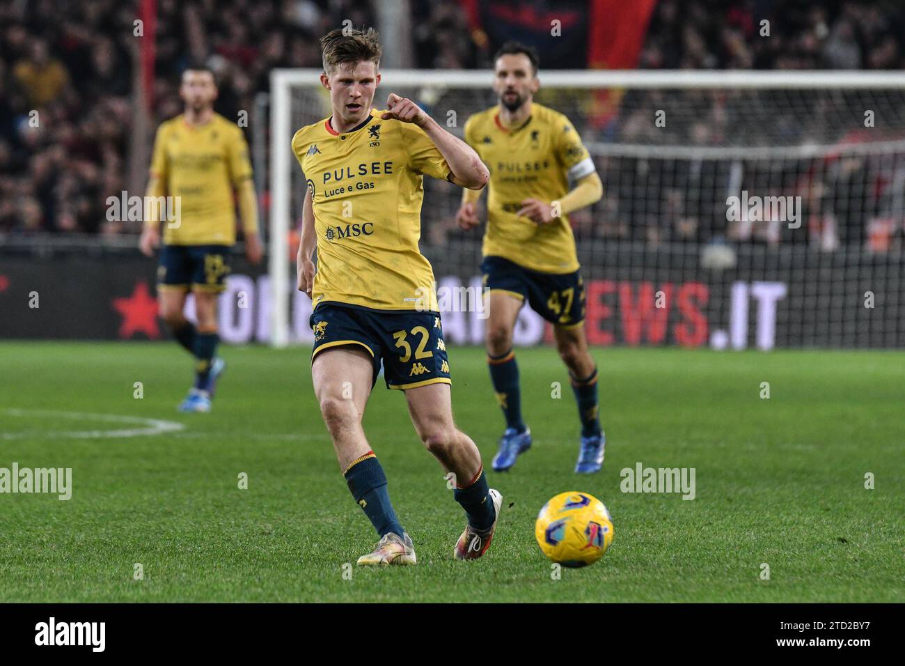 Morten Frendrup of Genoa in action during Serie A TIM between Genoa CFC ...