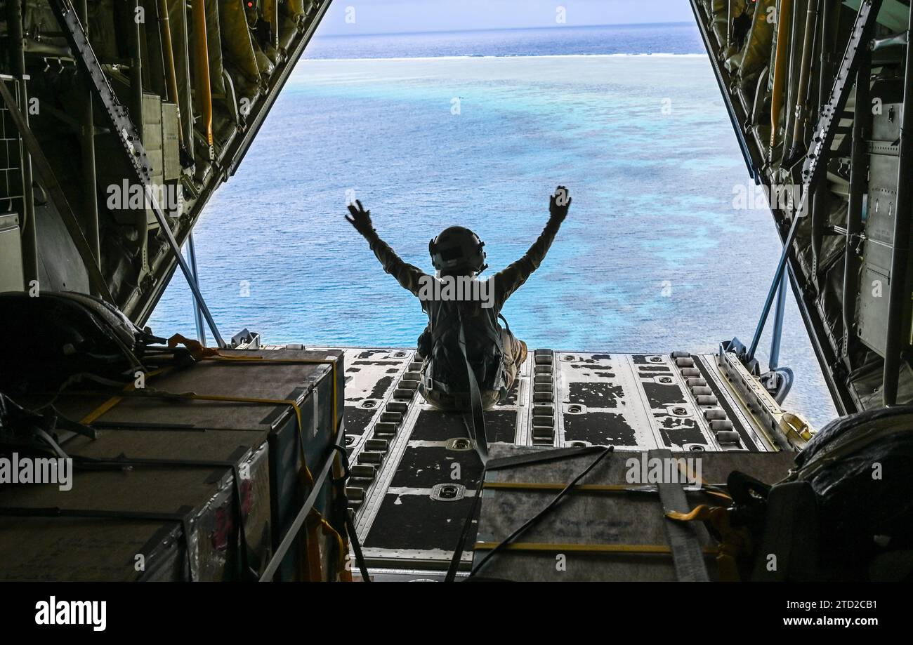 Hercules waves hi-res stock photography and images - Alamy