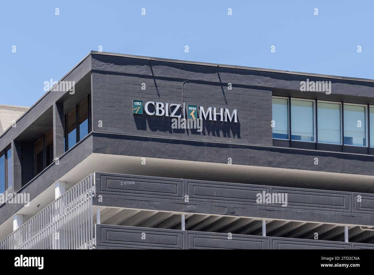 Mhm business logo hi-res stock photography and images - Alamy