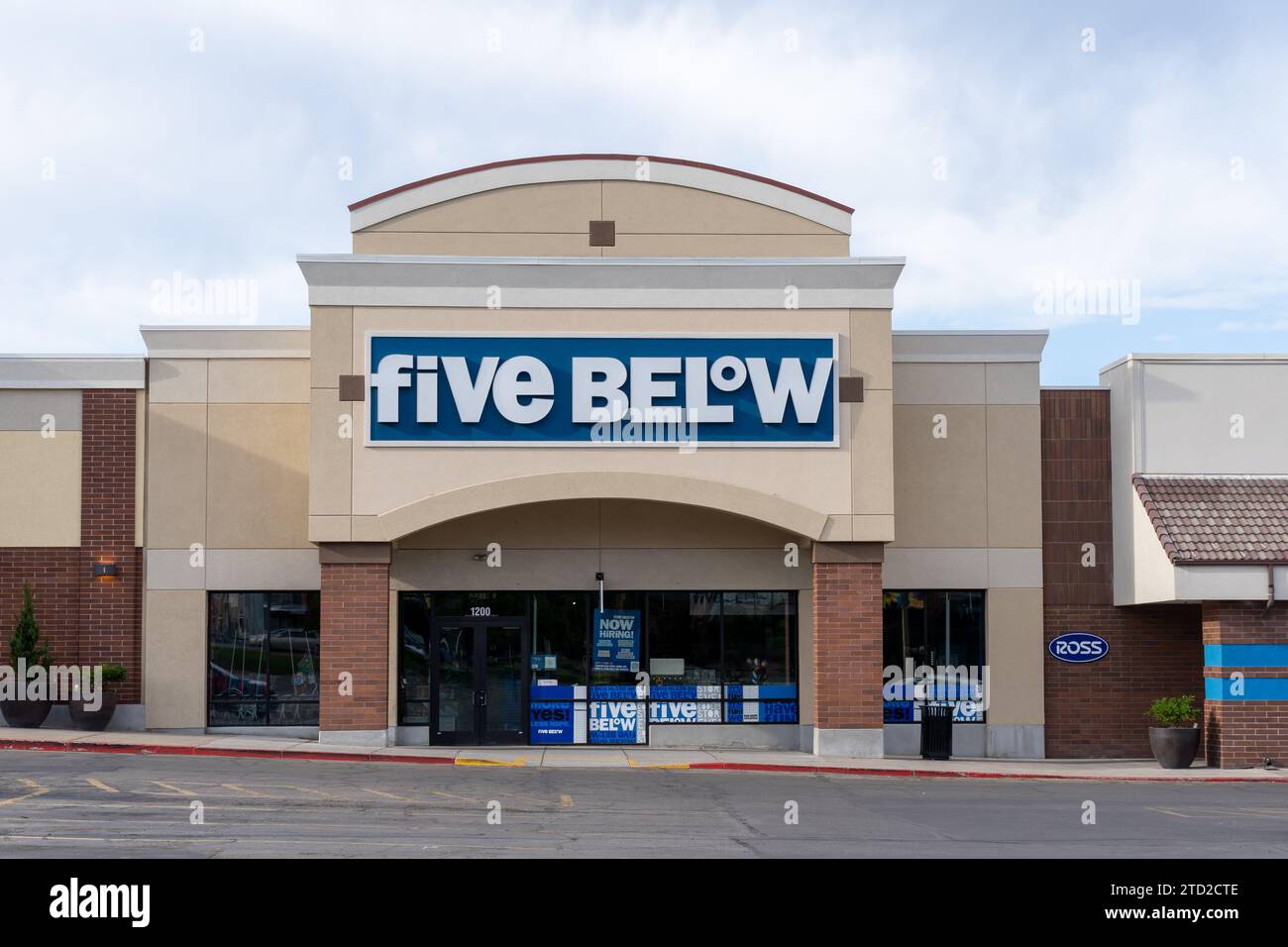 Five Below store in Salt Lake City, Utah, USA Stock Photo - Alamy