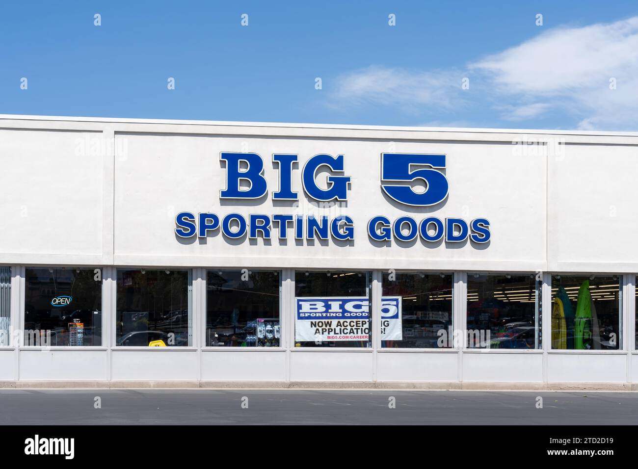 Big 5 Sporting Goods store in Murray, Utah, USA Stock Photo - Alamy