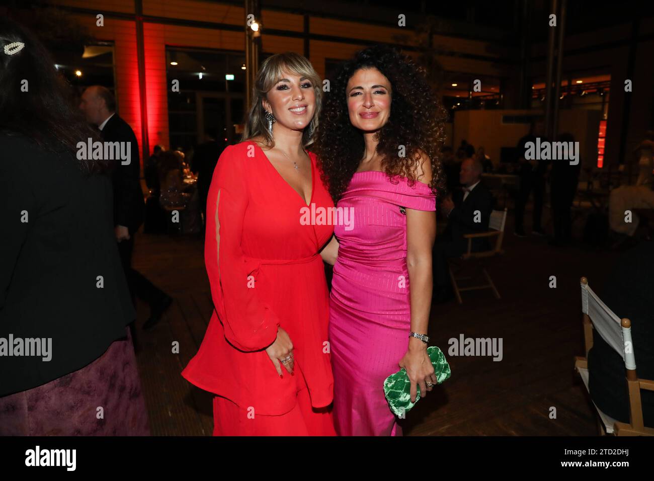 Moderatorin Marwa Eldessouky mit Annemarie Eilfeld - Aftershow 29. Jose ...